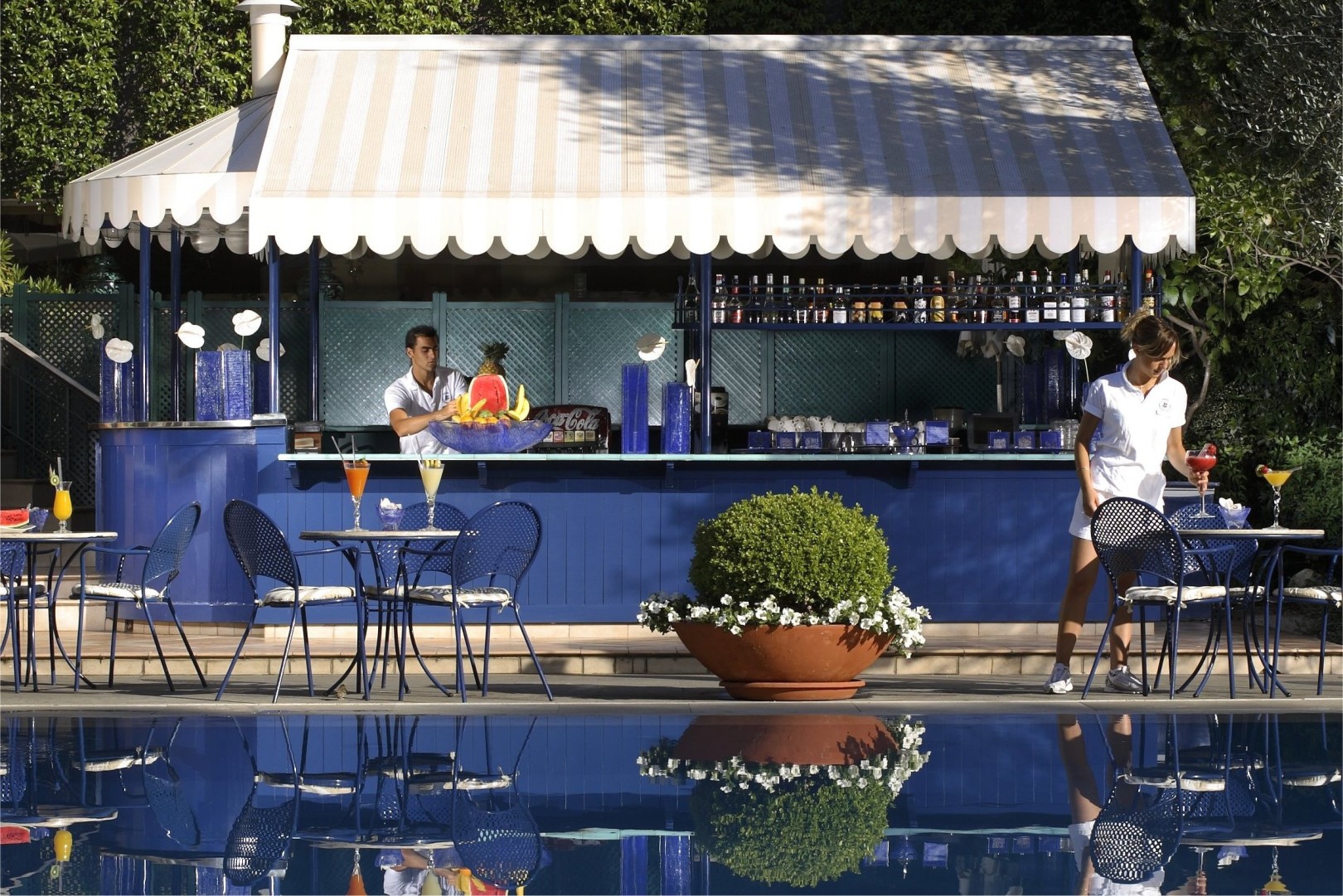 Rome Cavalieri Waldorf Astoria | Pool Bar